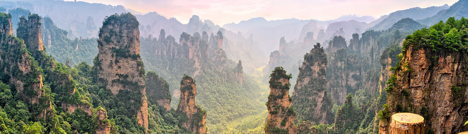 Parcul National Zhangjiajie sau muntii din Avatar